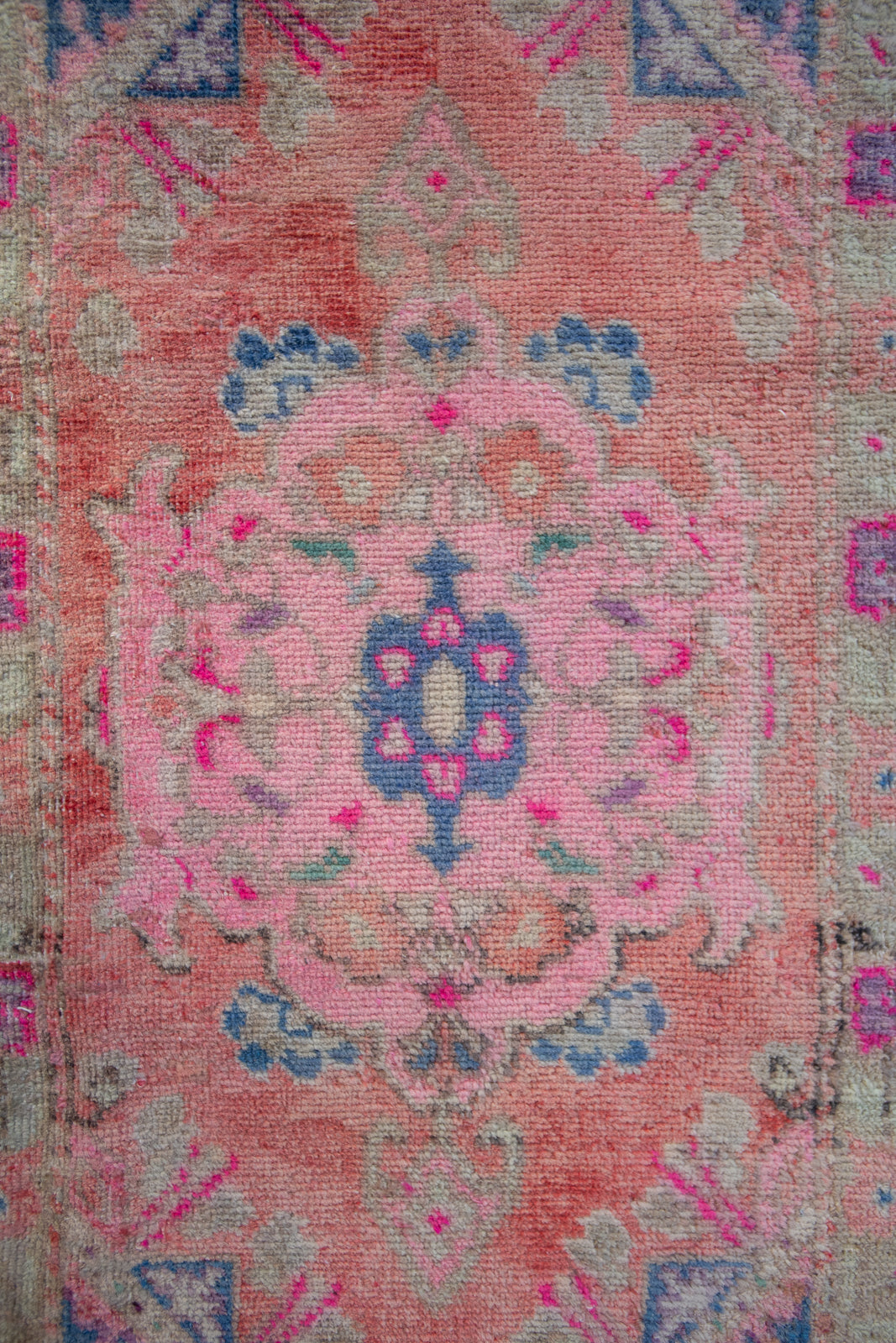Mini Rugs – minimalchaos